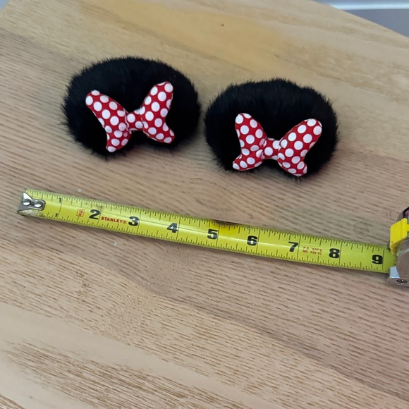 Disney | Accessories | Disney Minnie Mouse Hair Clips | Poshmark